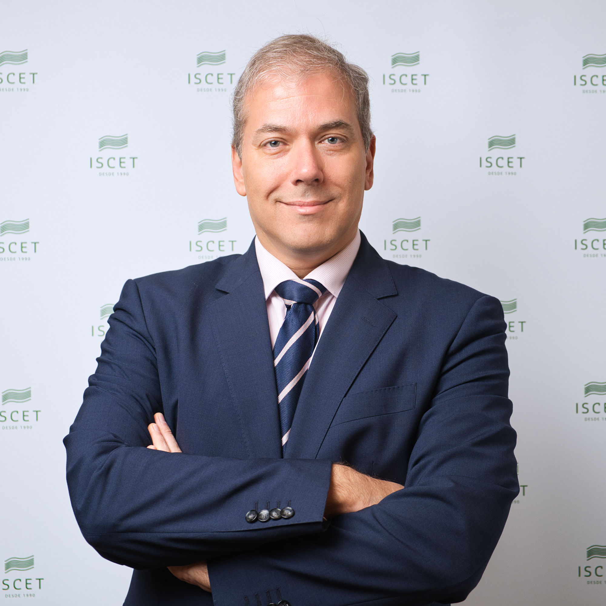 Jorge Mendes Instituto Superior de Ciências Empresariais - Porto